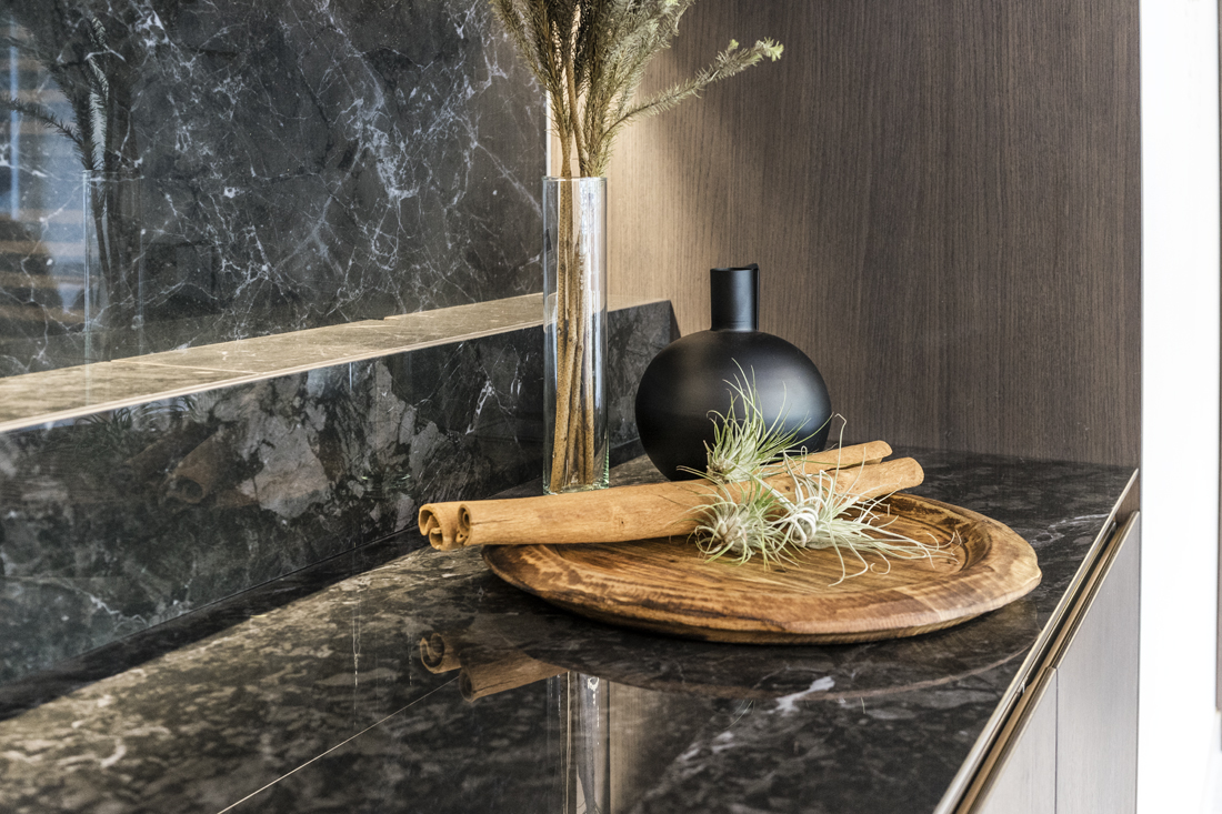Neolith Layla